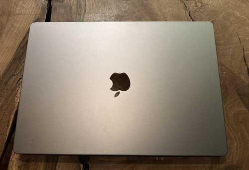 MacBook Pro 16 M1 Max/64 GB/2 TB SSD/SpaceGray