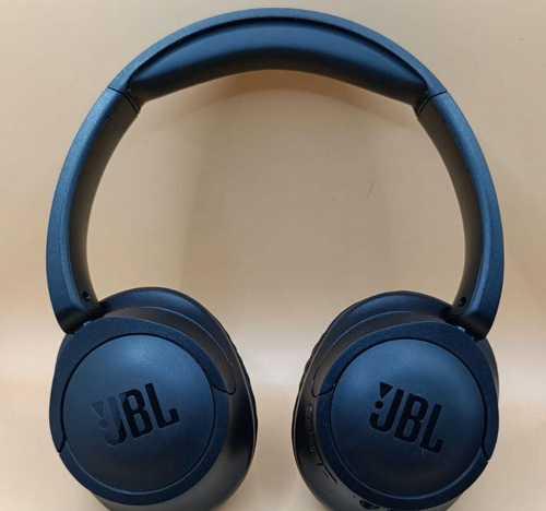 Беспроводные наушники jbl