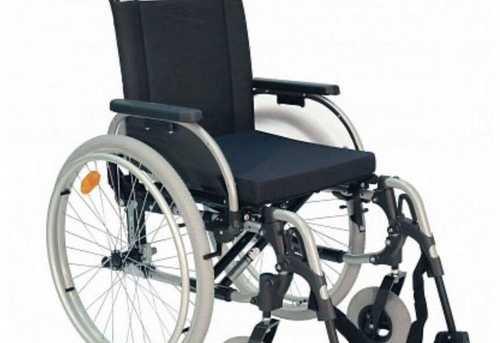 Кресло-коляска с ручным приводом Ottobock