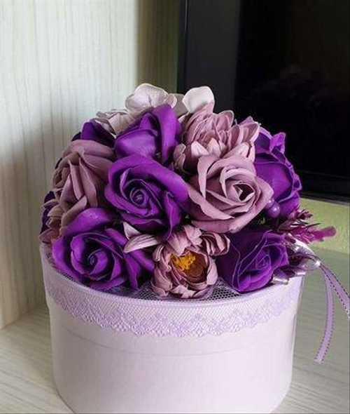 Шкатулка шляпная коробка с мыльными розами