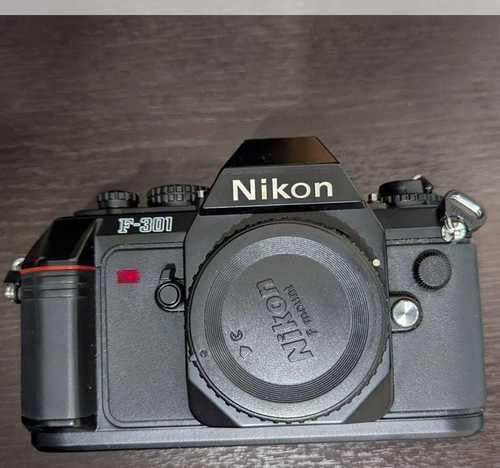 Nikon f301 n2000 пленочный фотоаппарат