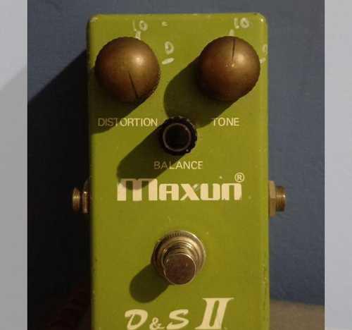 Гитарная педаль Maxon D&S ll distortion