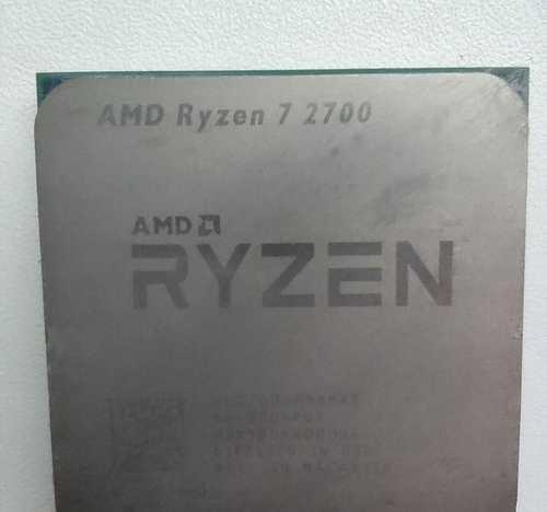 Процессор Ryzen 7 2700