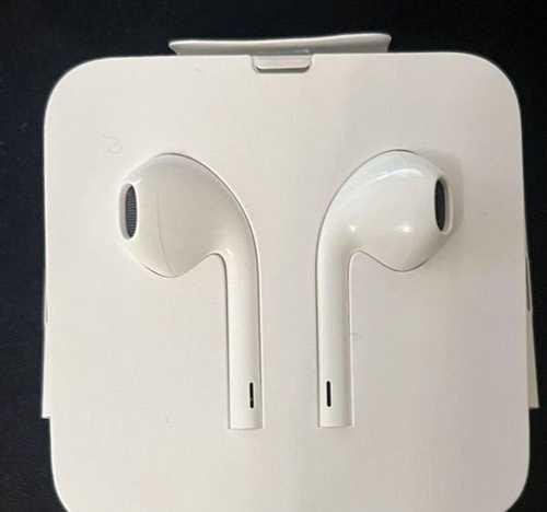 Наушники earpods