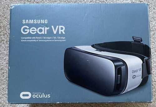 Очки виртуальной реальности Samsung Gear VR