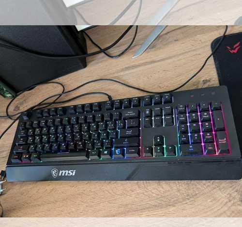 Игровая клавиатура MSI RGB