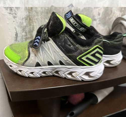 Sketchers кроссовки