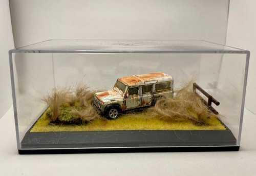 Диорама 1:64 Land Rover Defender