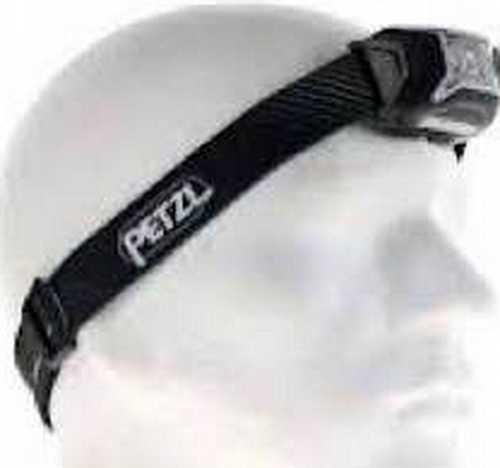 Фонарь налобный petzl actik core 600лм, черный