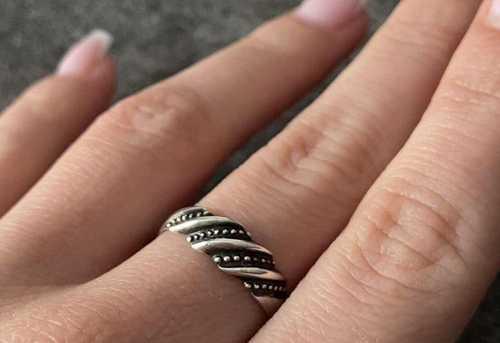 Серебряное кольцо женское 16 размер 925 проба