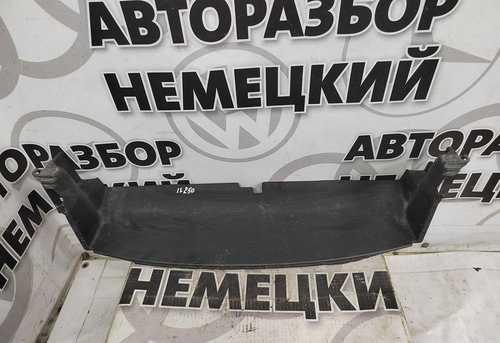 Пыльник радиатора Lexus IS250