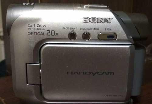 Видеокамера Sony handycam DCR-HC19E