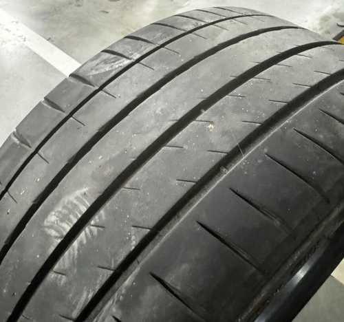 Michelin Pilot Sport 4 S 255/35 R19