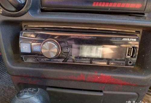 Alpine ute 92bt