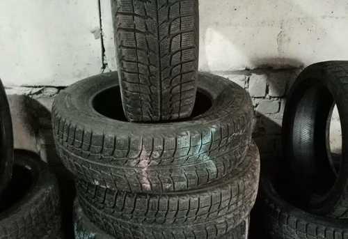 Michelin Latitude X-ICE 225/65 R17