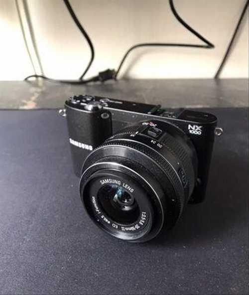 Компактный фотоаппарат Samsung NX1000