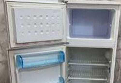 Резинка для холодильника Hotpoint-Ariston HBM 1181