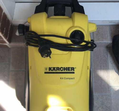 Мойка Karcher K4 Compact