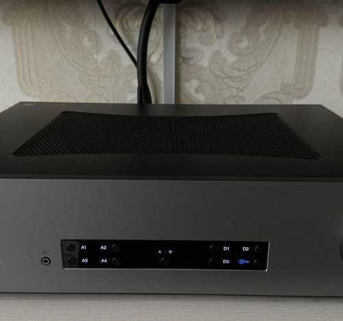 Усилитель Cambridge audio cxa81