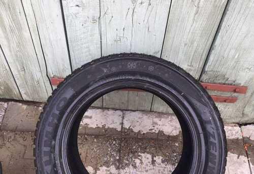 Kumho I'Zen Wis KW19 235/55 R17