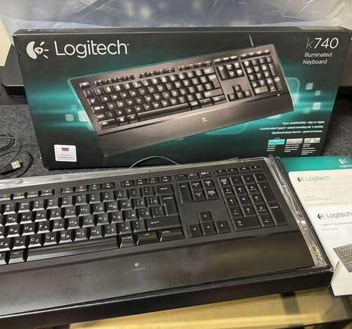 Logitech illuminated K740