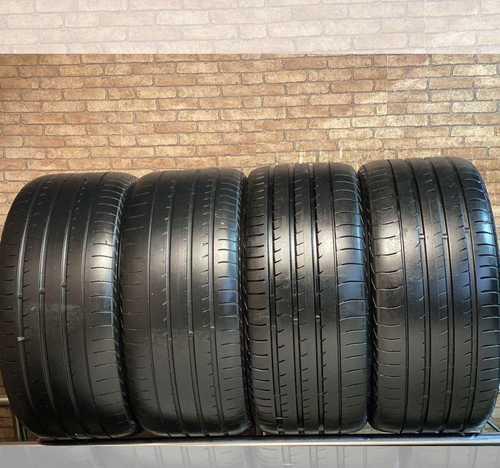 Yokohama Advan Sport V105 295/35 R21