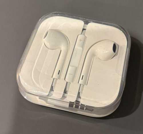 Наушники earpods