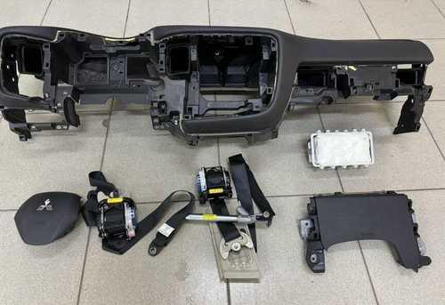 Подушки безопасности Mitsubishi Outlander 3 GF