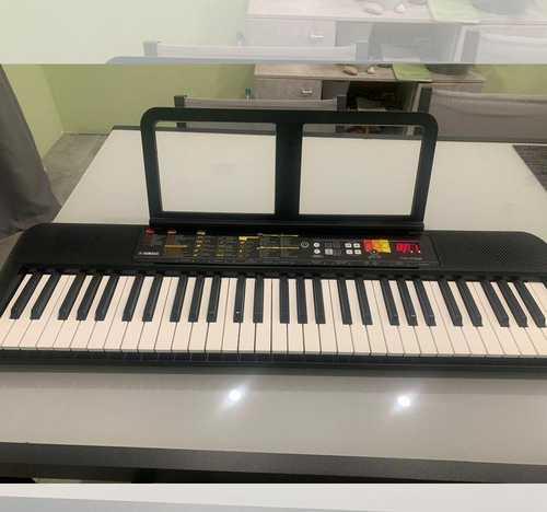 Синтезатор yamaha psr f52