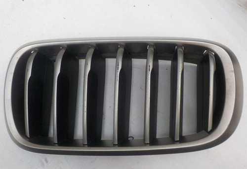 Решетка радиатора на BMW X6 51137349393