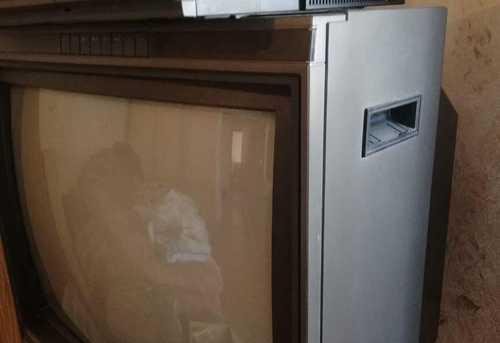 Panasonic TV + VCR (Made in Japan)