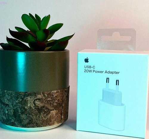 Блок питания для iPhone 20W: быстрая зарядка