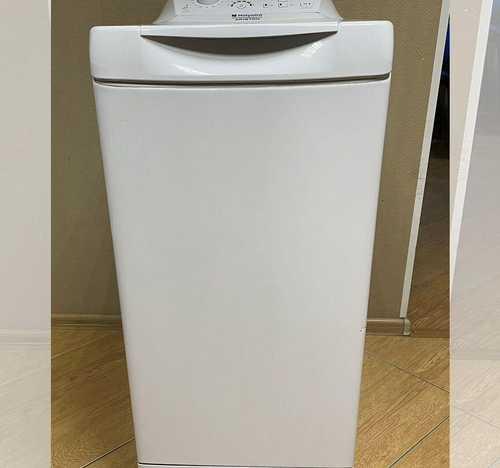 Стиральная машина hotpoint ariston ecot7F 129