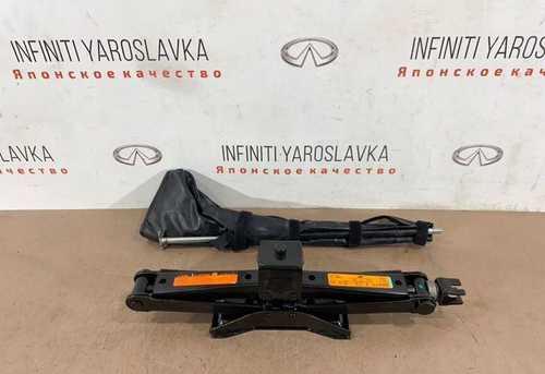 Домкрат Infiniti Qx80 Qx56 Z62 VK56VD 2013