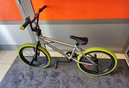 Велосипед BMX 520 wipe btwin