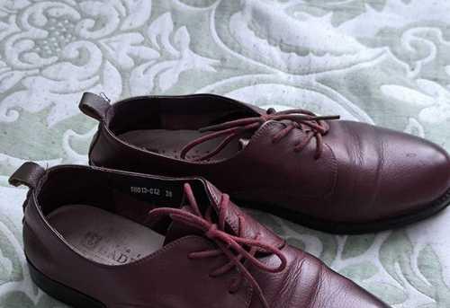 Туфли, ботинки женские