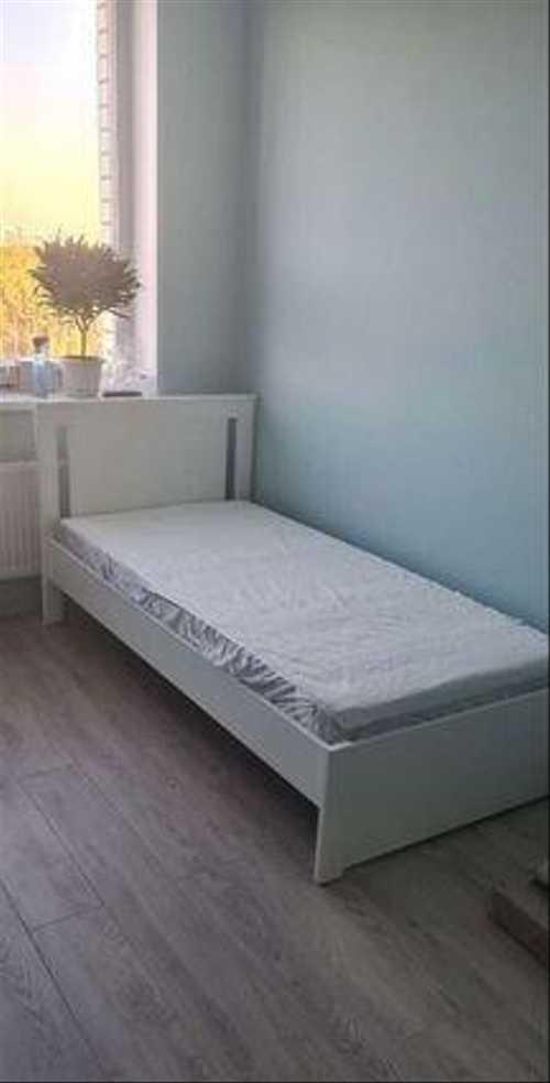Кровать IKEA сонгесанд