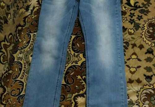 Мужские джинсы р 32