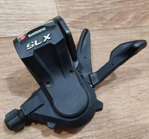 Манетка Shimano SLX SL-M660-A левая