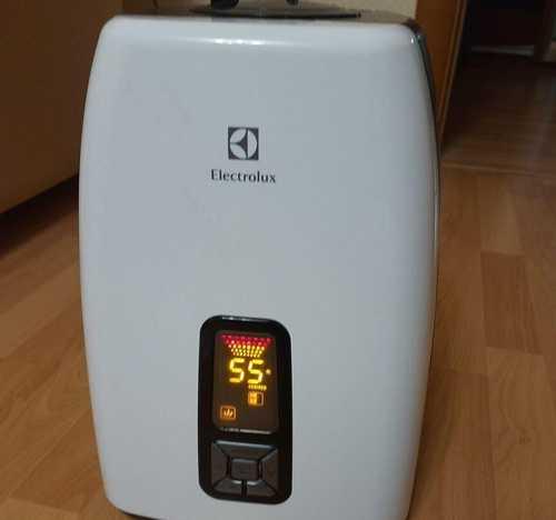 Увлажнитель воздуха electrolux EHU-5515D