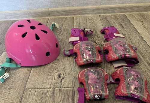 Детский шлем и комплект защитный