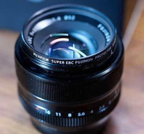 Fujifilm XF 35mm f/1.4 R X-Mount