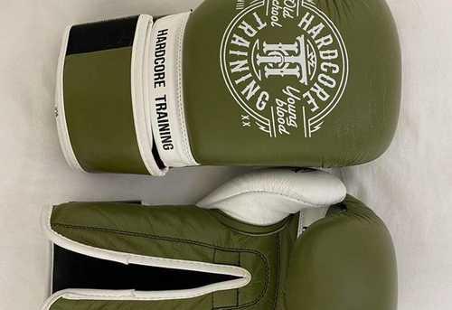 Боксерские перчатки hardcore training 10 oz