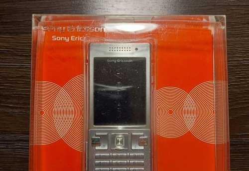 Телефон Sony Ericsson T700 (Silver)