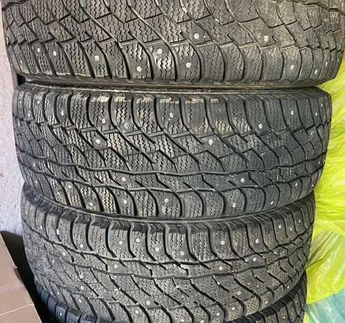 Accelera 651 Sport 215/60 R17 200B