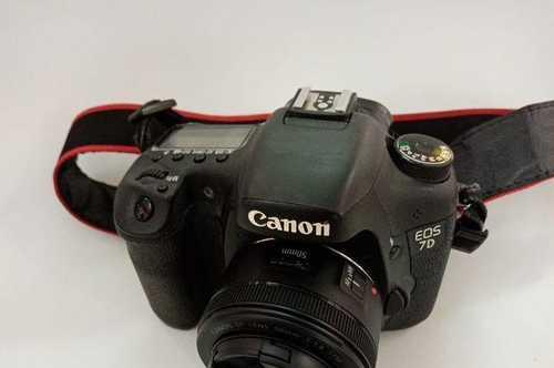 Зеркальный фотоаппарат canon EOS 7D