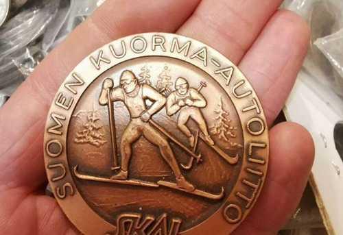 Медаль спортивная лыжи Финляндия