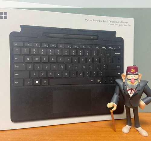 Surface Pro Keyboard Cover with Slim Pen 2 (новая)