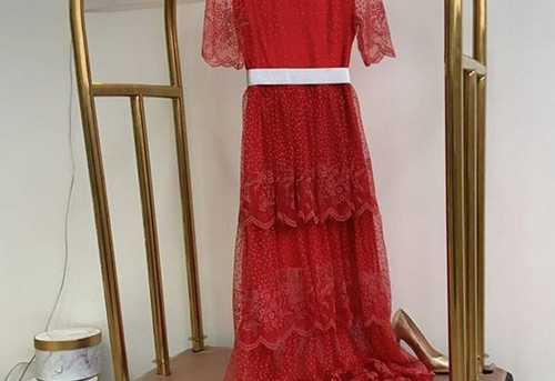 Платье вечернее красное с кружевом