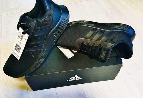 Adidas оригинал,новые 37,5 кроссовки